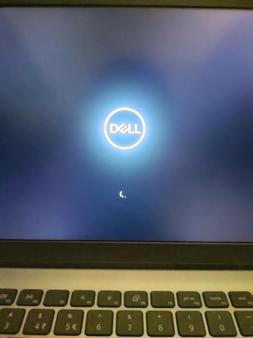 dell笔记本开机黑屏但键盘亮