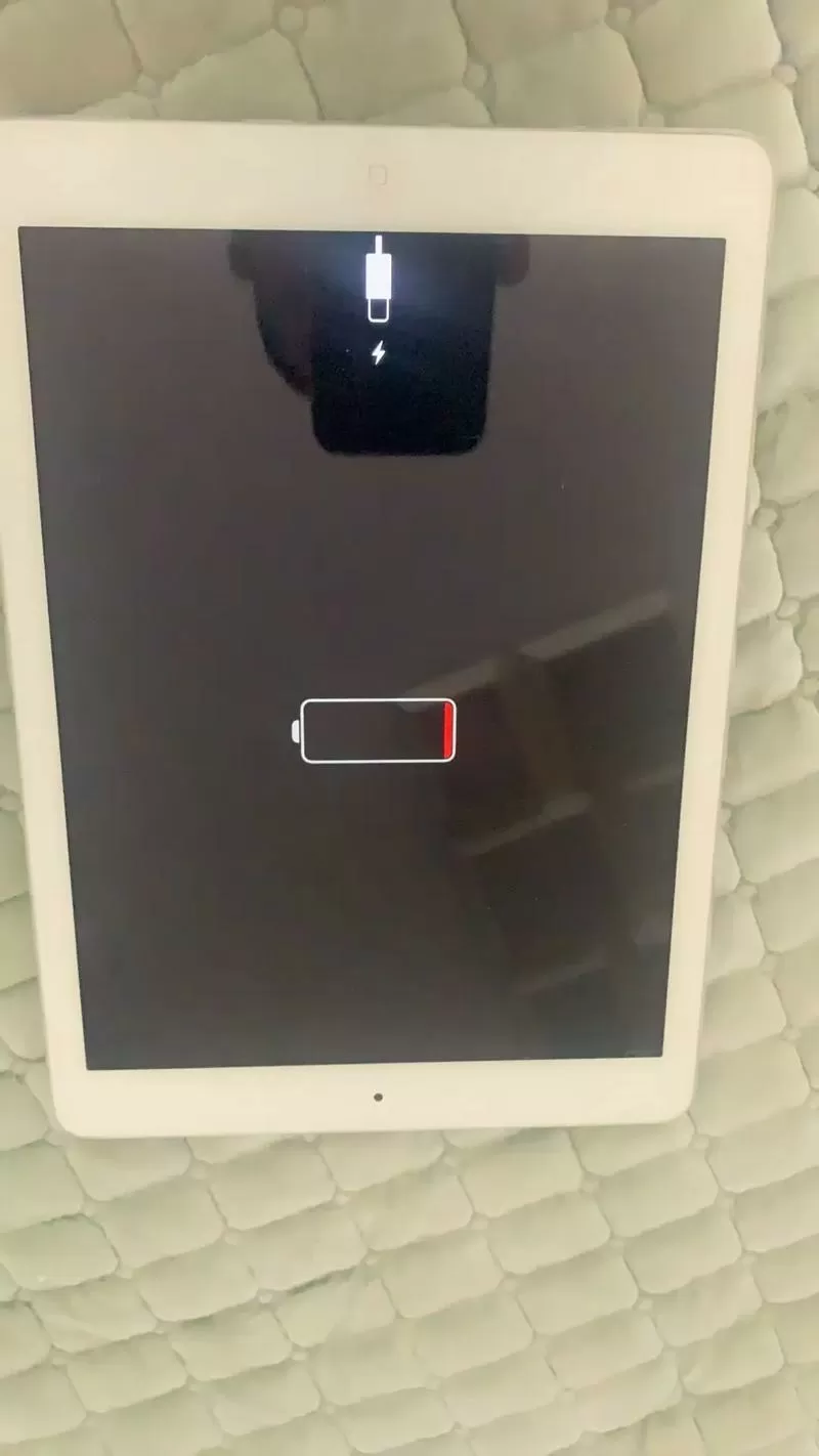 ipad屏幕失灵点不动是什么情况图标