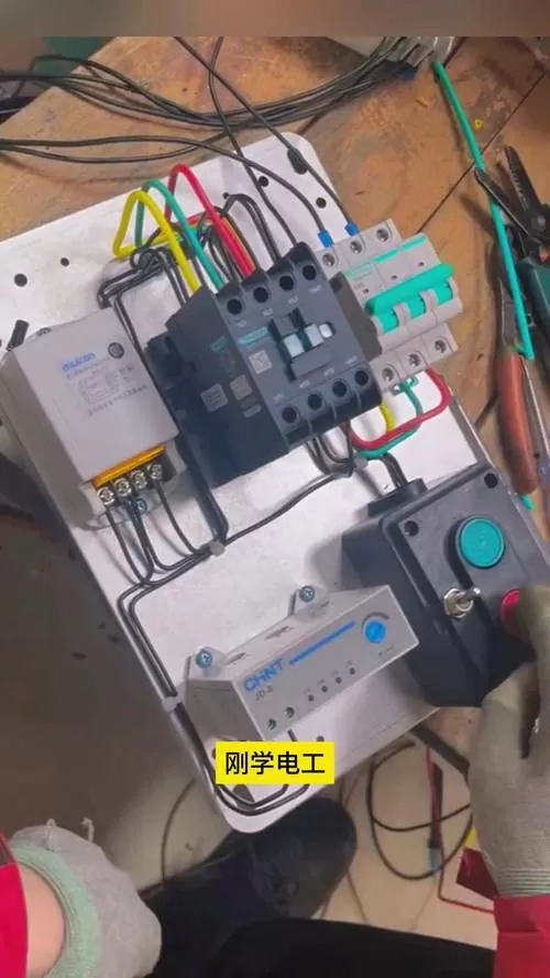 电工仿真实练手机2.0版截图