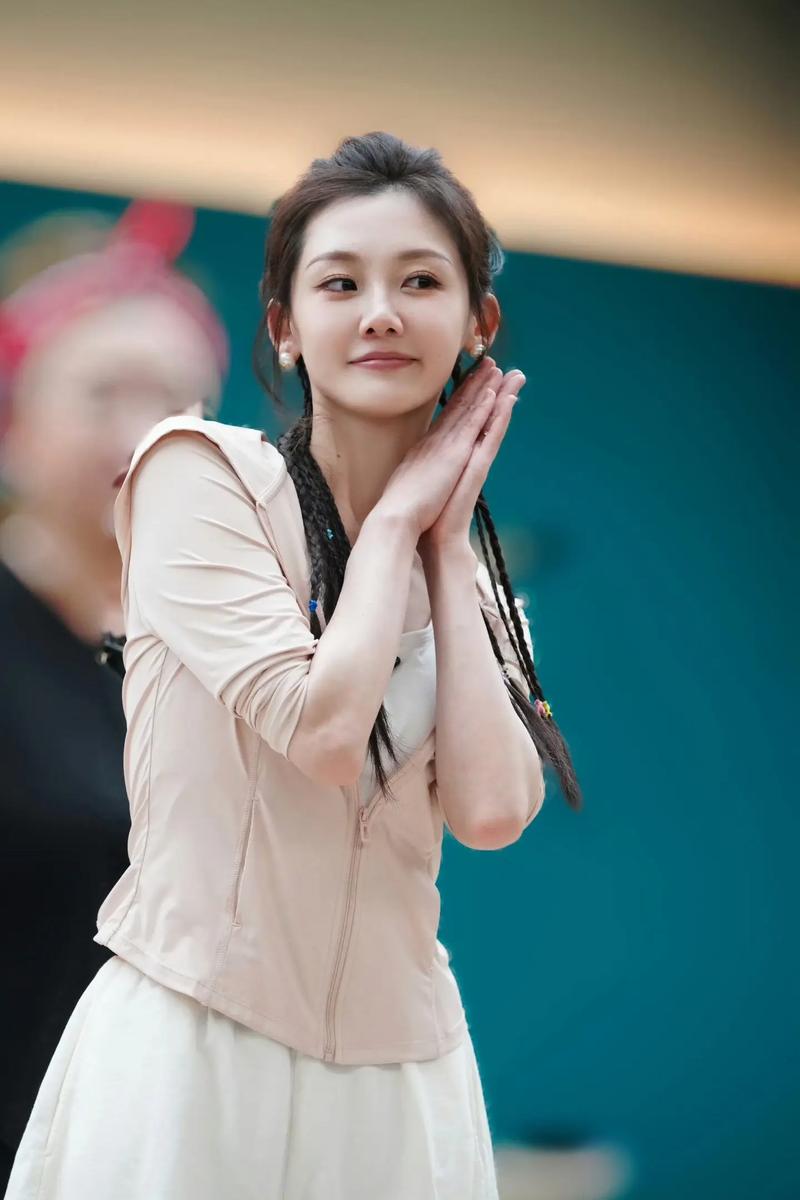 苗苗视频极速版1
