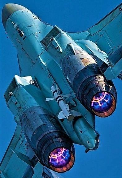 重型轰炸机空袭手机版安卓截图