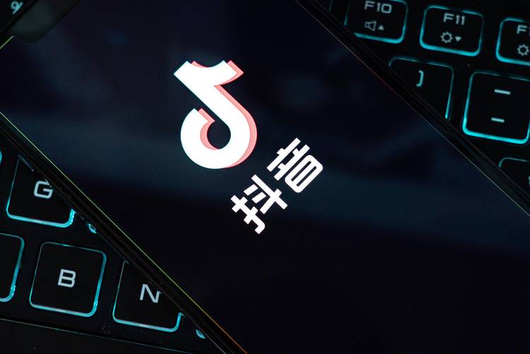 抖关注app赚钱平台截图