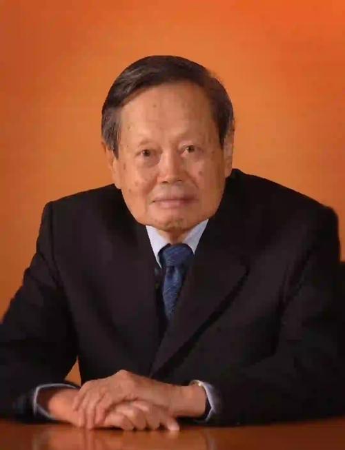 清华大学发文悼念杨振宁图标