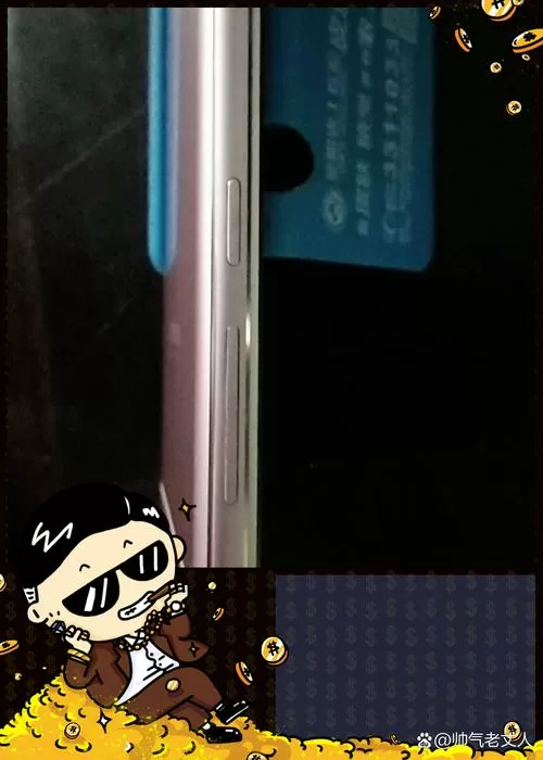 手机开机键凹进去了修多少钱