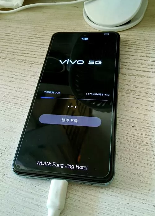 vivo手机屏幕一按就黑屏了