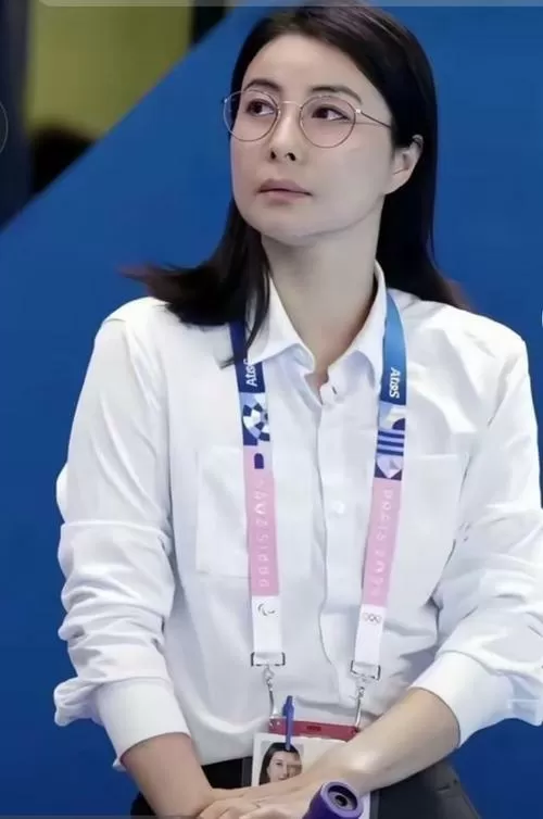 郭晶晶裁判长年薪多少万截图