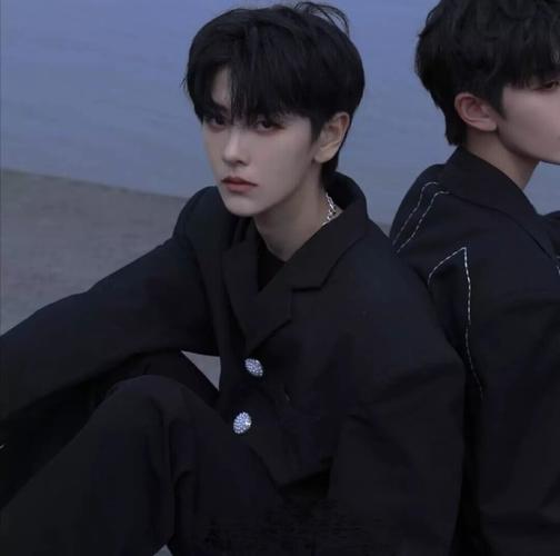 真人男男情头图片截图