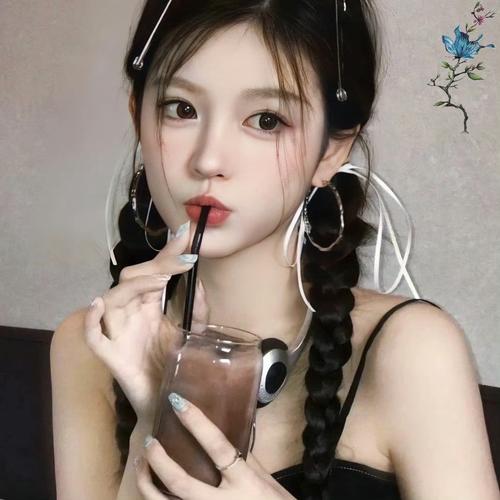 微信女生真人头像好看到爆超级有吸引力的女生头像截图