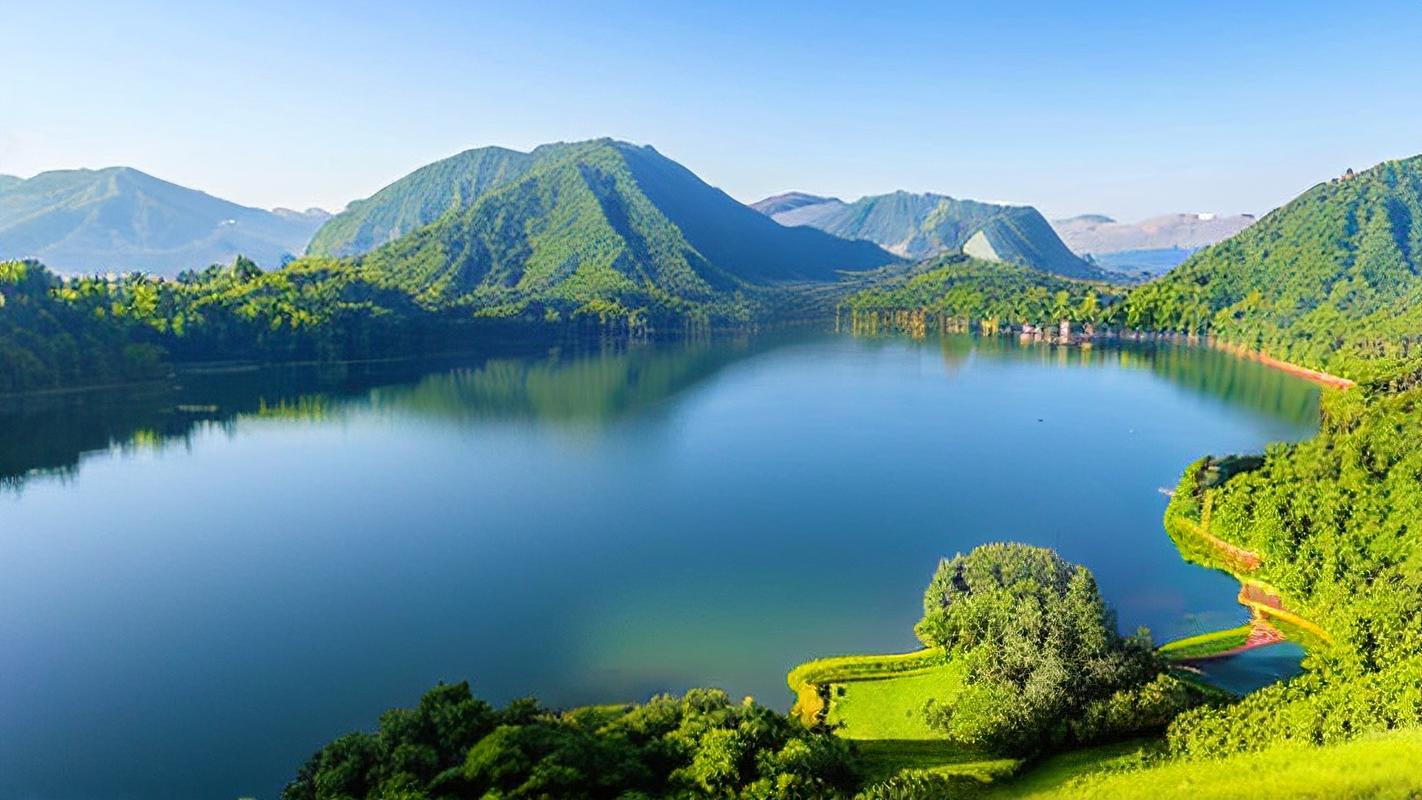 唯美意境风景图片大全最新山光明媚水色秀丽图标