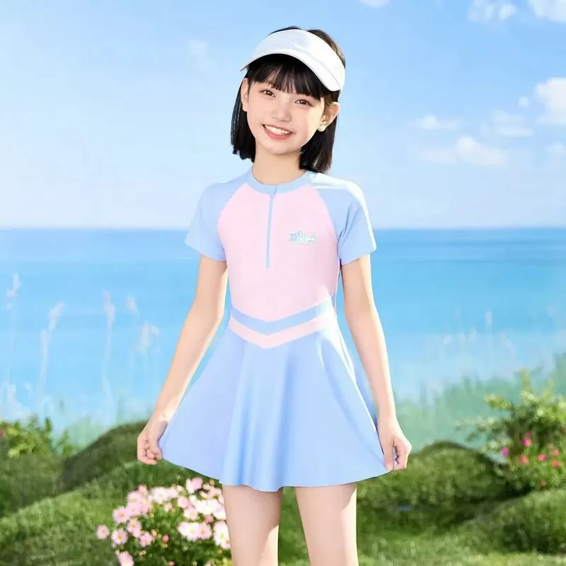 夏日泳衣儿童女生图标