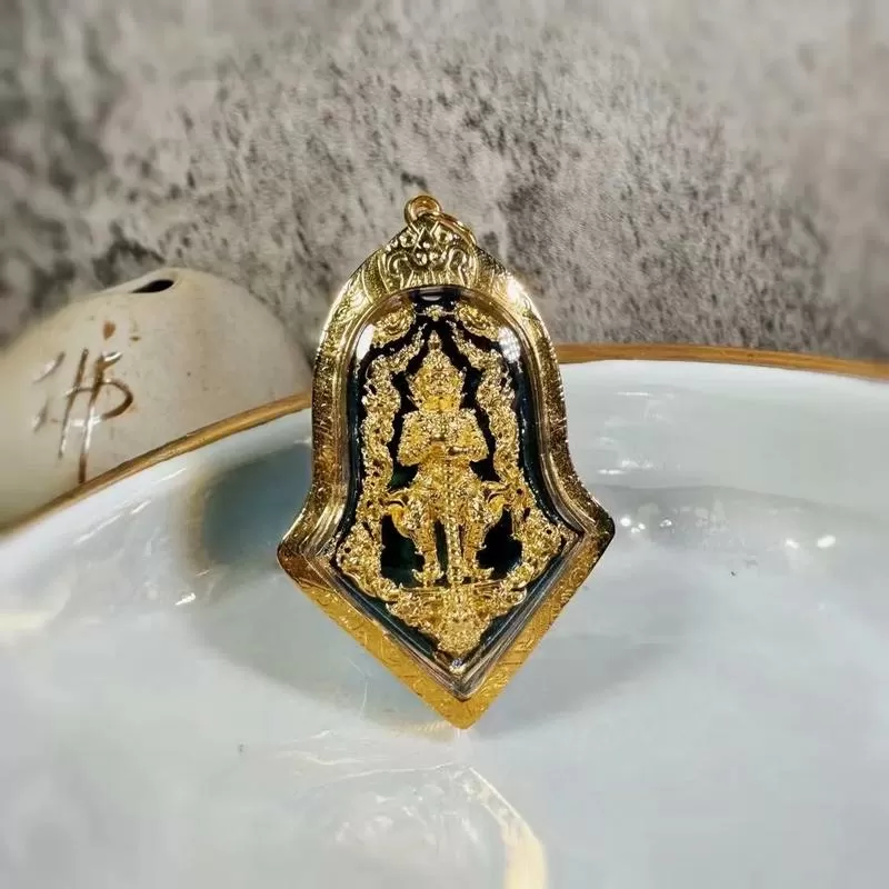 佛鬼王佩章优先镶嵌什么截图