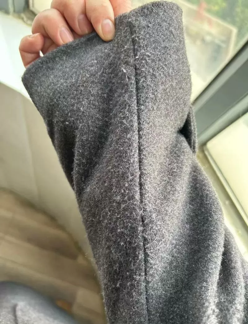 羊毛大衣起球吗图标