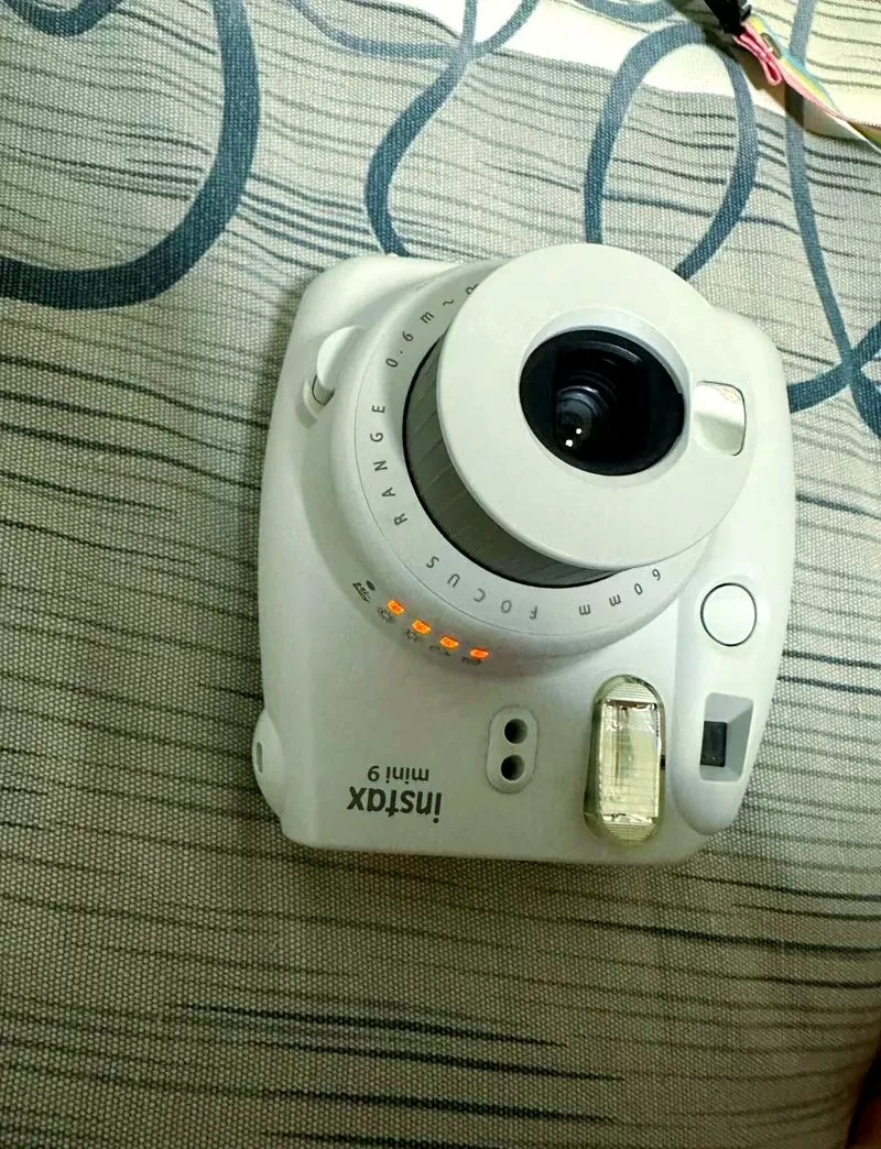 拍立得mini9指示灯一直闪烁图标