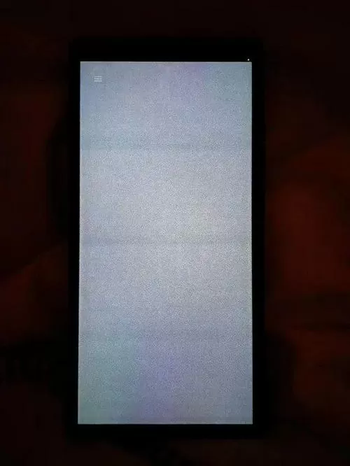 手机屏幕出现横向条纹什么原因图标