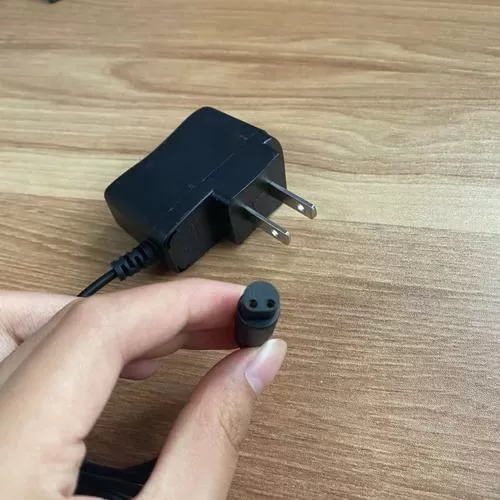 两个圆孔的充电器叫什么截图