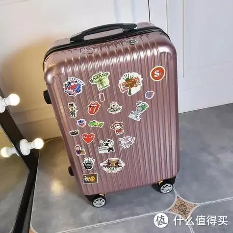 卡扣行李箱容易崩开吗截图