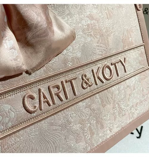 caritkoty叫什么截图